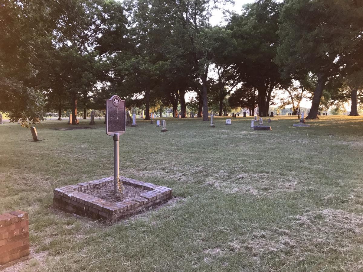 Photo Gallery – Millwood Cemetery